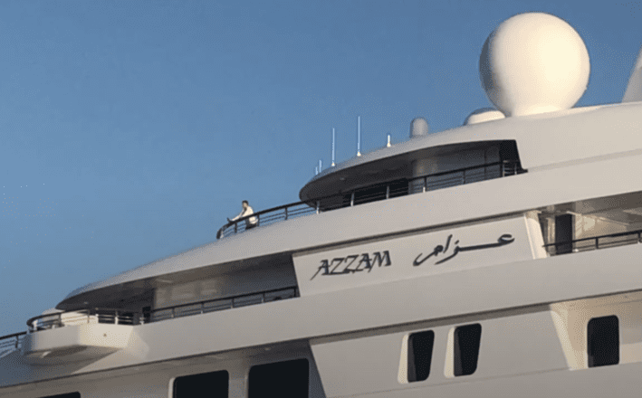 m-y-azzam-180m-super-yacht-by-lurssen-yachtsCaptain2 – The Billionaires Club – Yacht