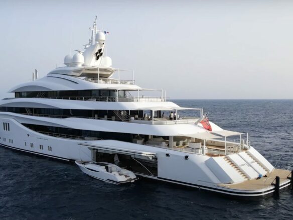 M/Y AZZAM 180m Super yacht by Lürssen Yachts 🌊⚓ – The Billionaires Club – Yacht